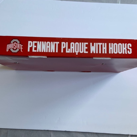 NCAA | Wall Decor | Ohio State Buckeyes Pennant Plaque With Hooks ...